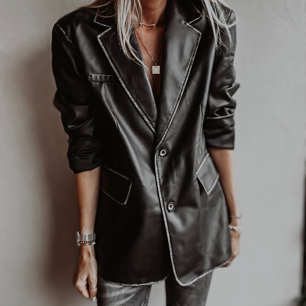 Black faux leather boyfriend blazer *NEW* – Lucy Dodwell