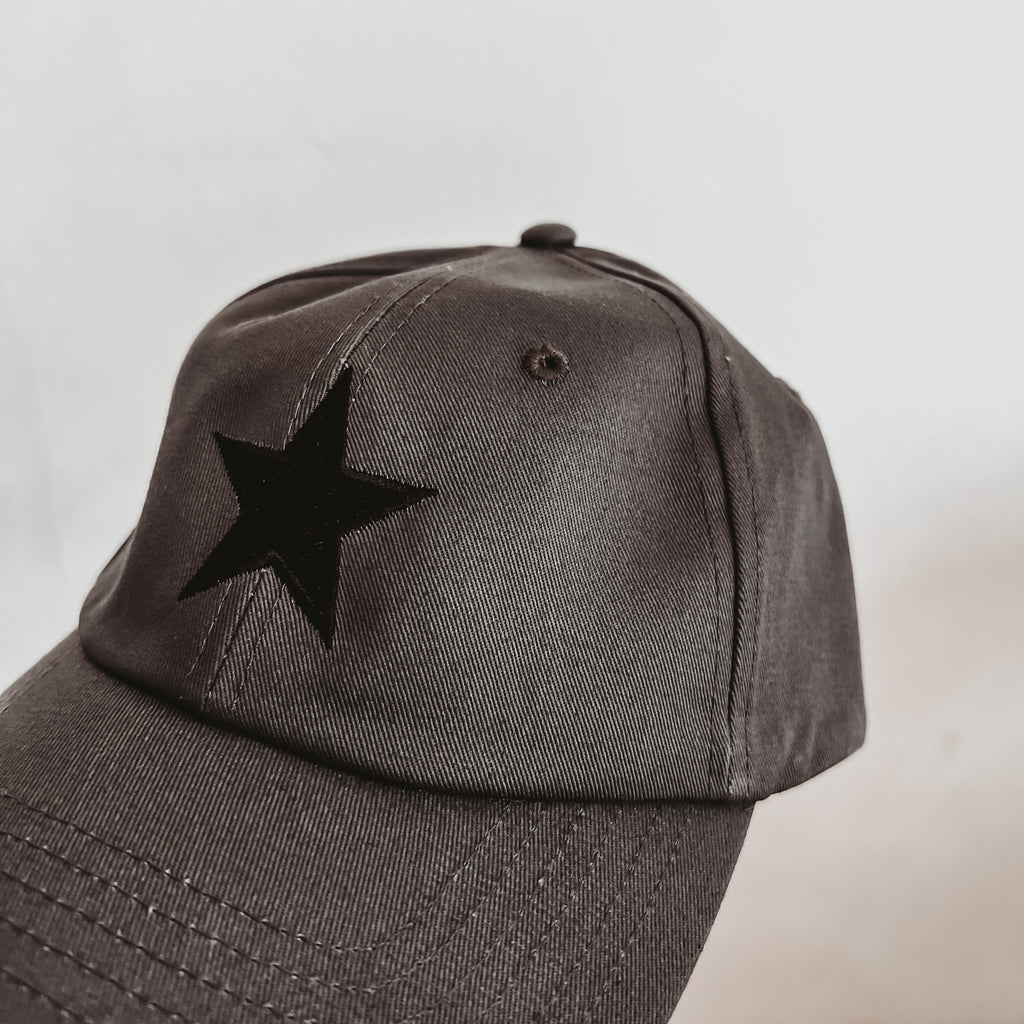 Dark grey STAR baseball cap *NEW* – Lucy Dodwell